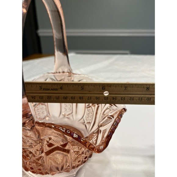 L.E. Smith | Accents | Vintage Le Smith Glass Basket Pink Glass Quintec ...
